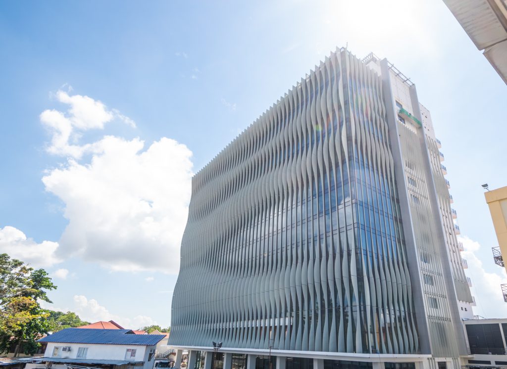 Diamond Tower: Commercial Building in Davao City | Damosa Land